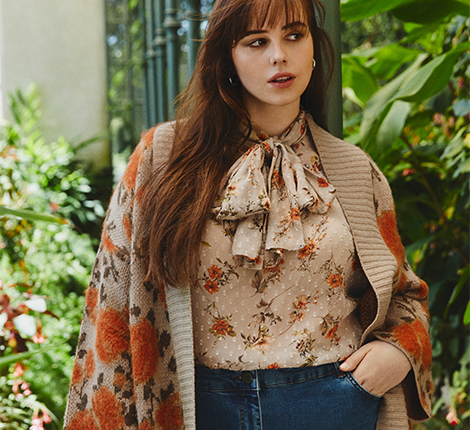 Strickjacke mit Fransen