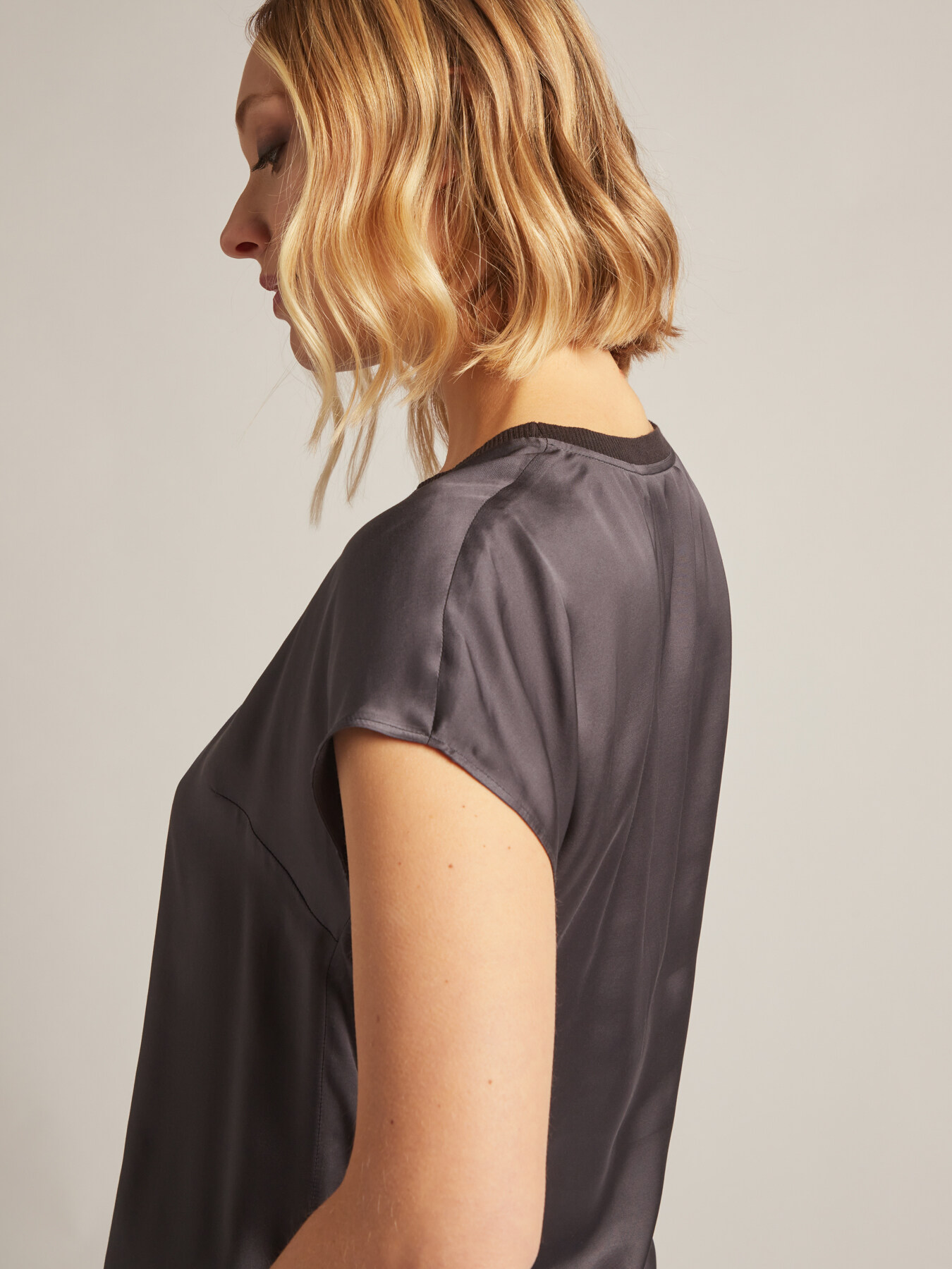 Blusa in raso di viscosa